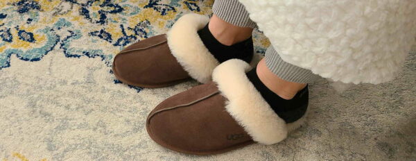 How To Clean UGG Slippers? Emap Kaei Give You Best 8 Steps