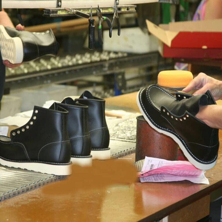 What Is The Footwear Manufacturing? 6 Processes You Should Know
